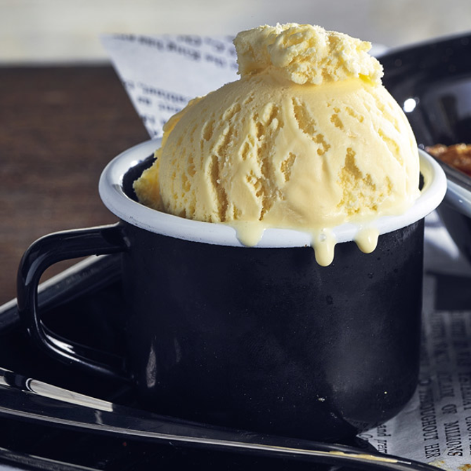 Enamel Mug Black with White Rim 4.2oz / 120ml