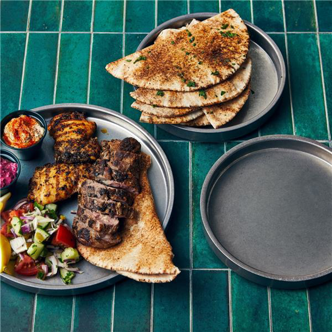 GenWare Vintage Steel Presentation Plate 26.5cm