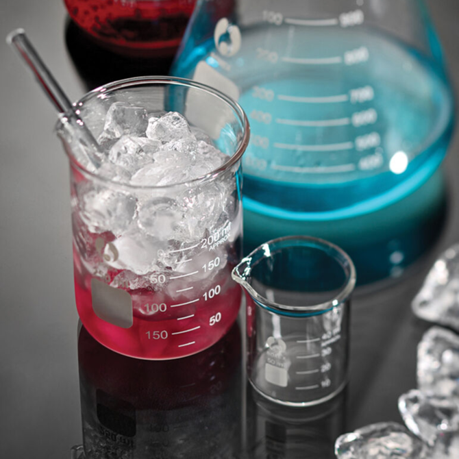 Alchemist Beaker 8.8oz / 250ml