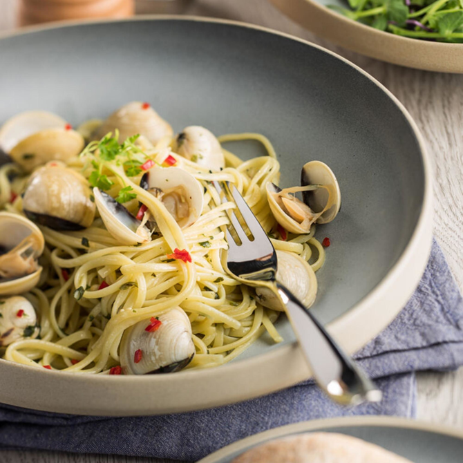 Moonstone Plate 10.25inch / 26cm